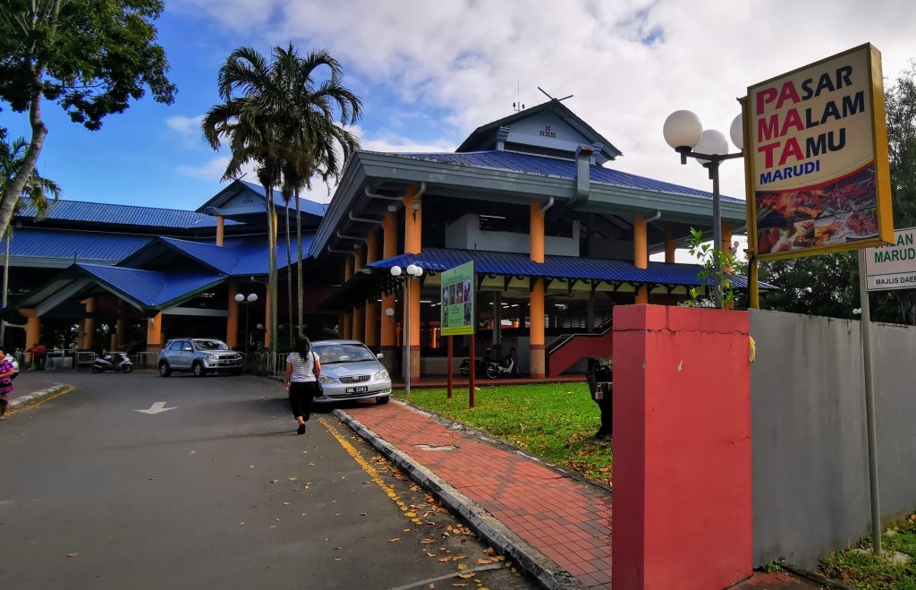 Exloring Marudi Town – Dayak Wanderer